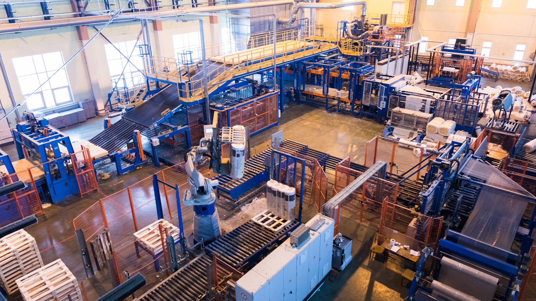 How should smaller manufacturing companies attract digital talent ...